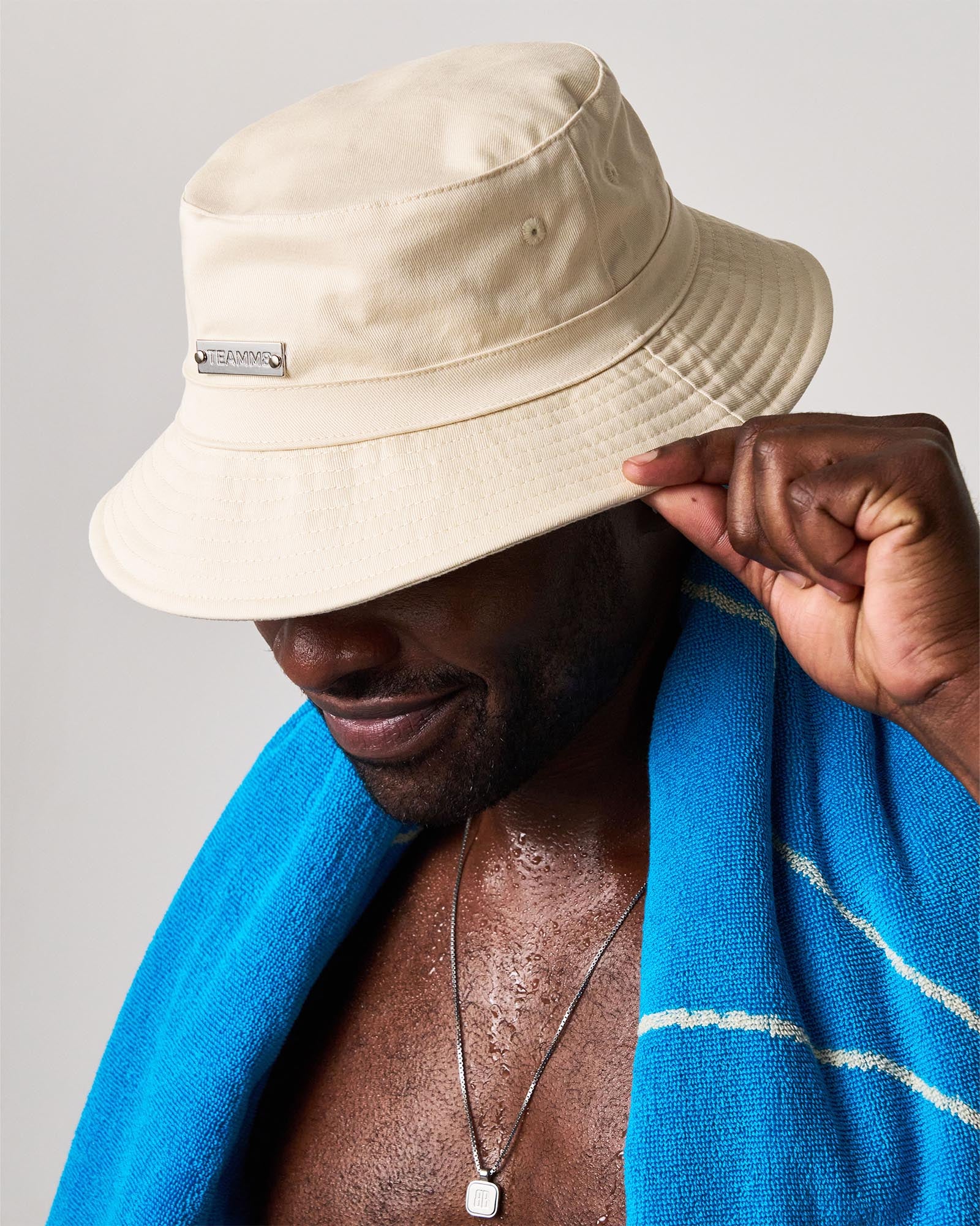Statement Bucket Hat | Men's Accessories | TEAMM8.com